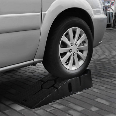 Vehicle Plastic Ramps Set of 2, 2.5 Ton
