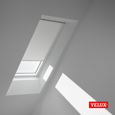 VELUX Original (DKL) White Blackout Roller Blind for VELUX Roof Window ...