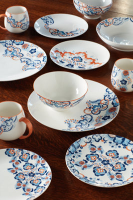 Victoria And Albert Silk Set of 4 Dinner Plates Floral Pattern Elegant ...