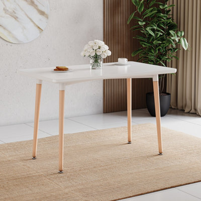 Vida Designs Batley 4 Seater Square Dining Table, White