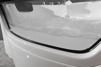 Vidalux WB15 Deluxe 1500 x 1500 Corner Whirlpool & Airspa Bath