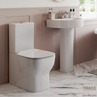 Vienna 4 Piece Bathroom Set inc Basin & Pedestal and Close Coupled WC ...