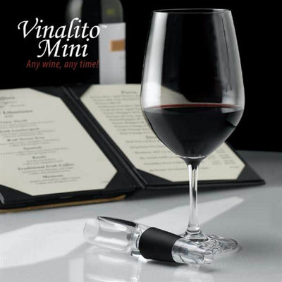 Vinalito MINI Travel Wine Aerator, Decanter, Pourer With Travel Case