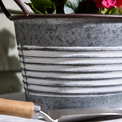Vintage Style Two Tone Metal Stripe Plant Pot Outdoor Garden Planter ...