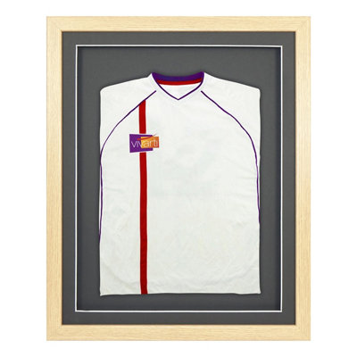 Vivarti DIY Sports Shirt Display 3D Oak Frame 40 x 50cm Black Mount ...