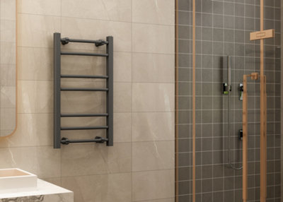 VURTU6 Designer Vertical Ladder Style Radiator, 700(H) x 400(W ...