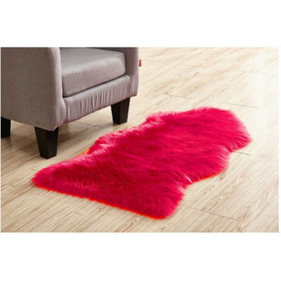 Wadan 60x90cm Red Sheepskin Rug - Faux Fur Shaggy Rug - Ultra Soft ...