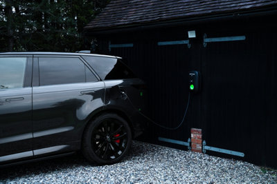 waEV-charge EV1i EV Smart Charger - 7.4kW - 5m Tethered Cable - WiFi ...