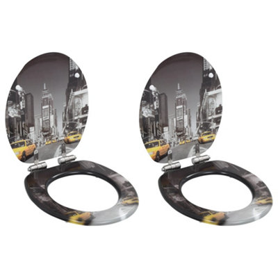 WC Toilet Seats 2 pcs with Soft Close Lids MDF New York Design | DIY at B&Q
