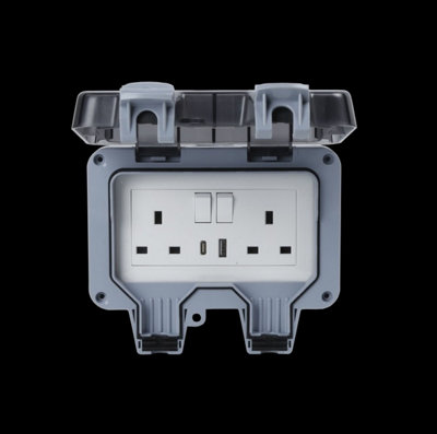 WEATHERPROOF OUTDOOR DOUBLE PLUG SOCKET 2 GANG SWITCHED SOCKET USB PORT ...