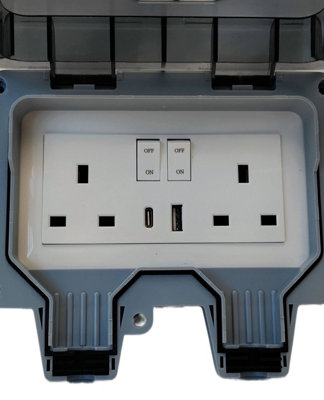 Weatherproof Outdoor Double Plug Socket 2 Gang Switched Socket USB Port ...