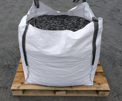 Welsh Slate Chippings 25mm Bulk Bag 850kg