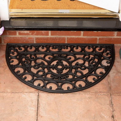 Wentworth Black Half Moon Outdoor Rubber Doormat 75 x 45cm
