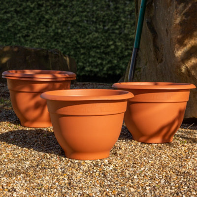 WHAM 4X BELL POT 44CM PLASTIC PLANTER TERRACOTTA, MEDIUM ROUND GARDEN ...