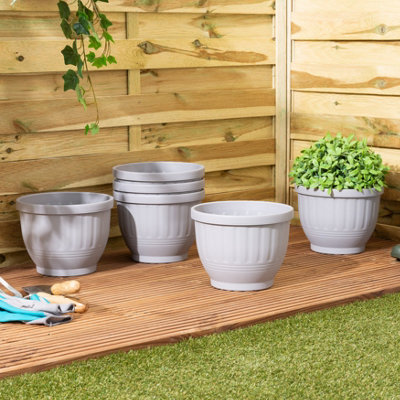 Wham Pack 6 Etruscan 25cm Round Plastic Planter Soft Grey | DIY at B&Q