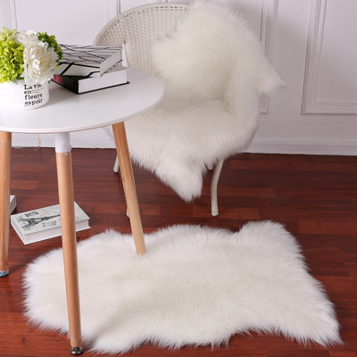 White Soft Rug Rooms Decor Floor Rugs For Living Room 120cm L x 75 cm W