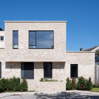 Wienerberger Marziale - Pack of 200 Bricks Delivered Nationwide by Brickhunter.com