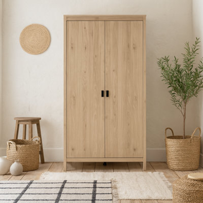 Wildberry 2-Door Wardrobe in Jackson Hickory Oak