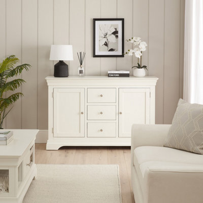 Wilmslow White Painted Large 3 Drawer 2 Door Sideboard