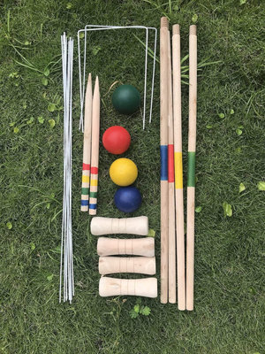 Wooden Croquet Set 4 Player Complete Mallet Balls Outdoor Garden Toy ...