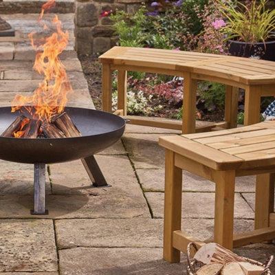 Curved outdoor bench store
