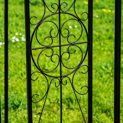 Woodside Metal Garden Arch, Traditional Decorative Archway for Paths ...