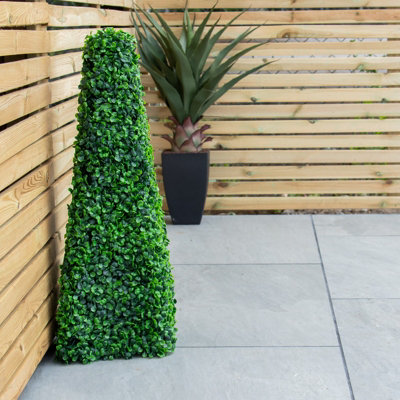 Woodside Topiary Obelisk Leaf Effect 2 PACK