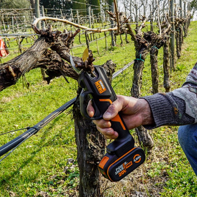 WORX Cordless 20V 25mm Pruner shears (BARE UNIT) WG330E.9