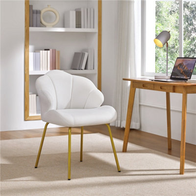 Yaheetech Velvet Accent Chair with Shell-Shaped Backrest - White