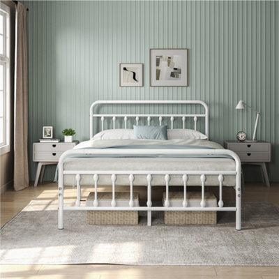 Yaheetech White 5ft King Vintage Metal Bed Frame with High Headboard ...