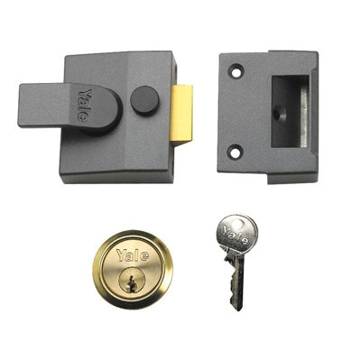 Yale Locks 84 Series Standard Nightlatch Multi Colour (PB Cylinder 40mm ...