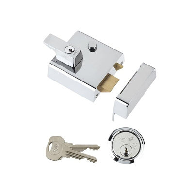 Yale Locks P2 Double Security Nightlatch Brlux, Chrome or Dark Metal ...