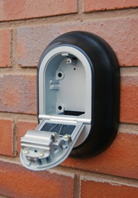 Yale Outdoor Combination Key Safe Box