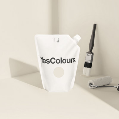 YesColours Dirty Neutral matt emulsion paint, 5 Litres