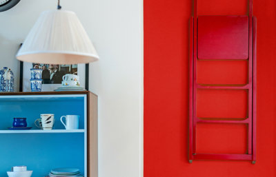 YesColours Electric Red matt emulsion paint, 5 Litres