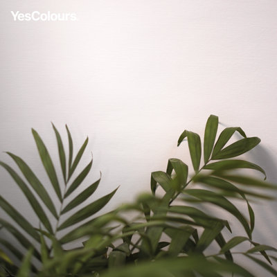 YesColours Serene Neutral matt emulsion paint, 4 Litres