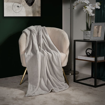 Zig Zag Ultra Soft Bed Throw Over Blanket | DIY at B&Q