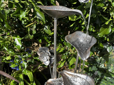 Zinc Flower & Pot Modern Metal Solar Water Feature